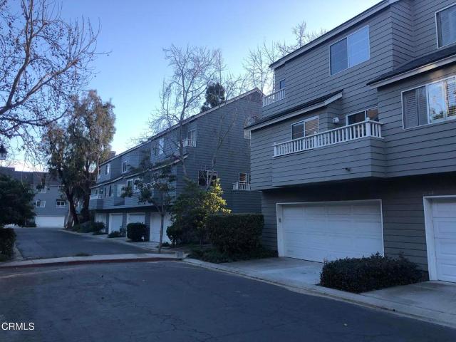 1044 Gilbert Lane