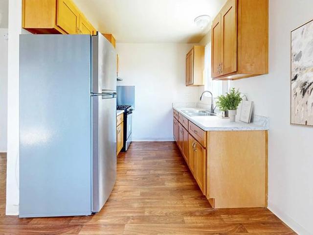 1044 John St, Salinas, CA 93905