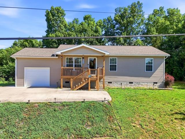 1044 Lake Smoky Rd, Sevierville, TN 37876
