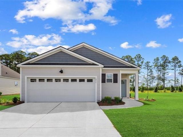 1044 Lakes Blvd, Brunswick, GA 31525