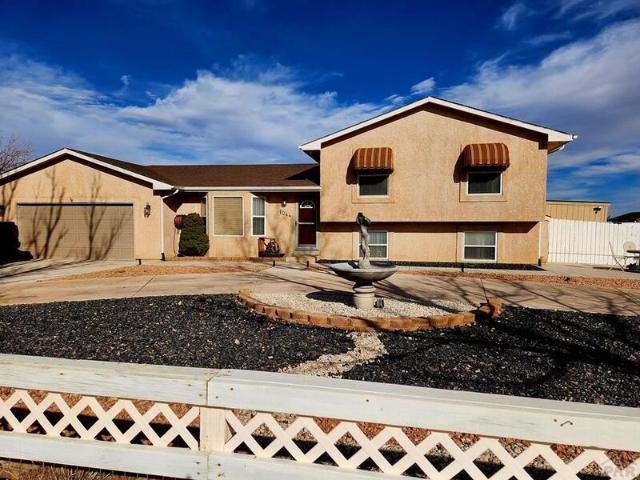 1044 Los Charros Dr, Pueblo West, CO 81007
