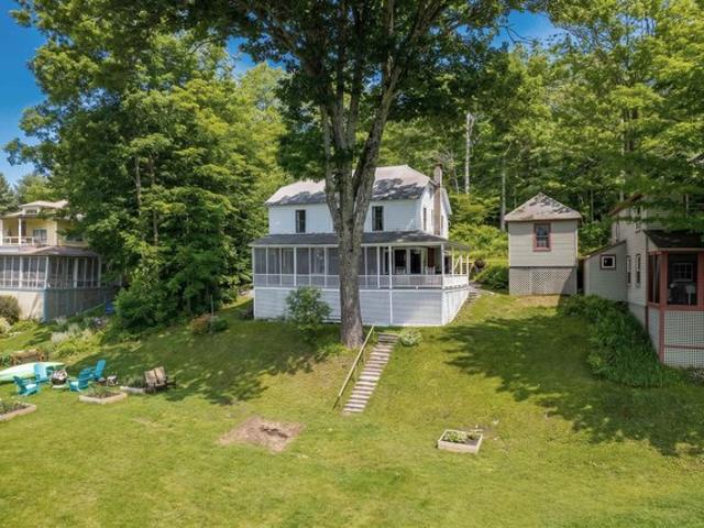 1044 Point of Pines Rd, Castleton, VT 05735