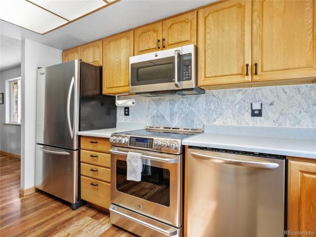 1044 S Grapevine Rd, Golden, CO 80401 | MLS #4489