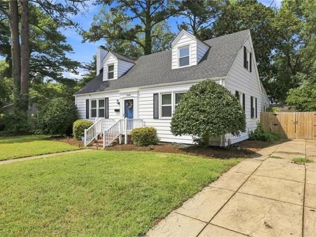 1044 S Lexan Cres, Norfolk, VA 23508