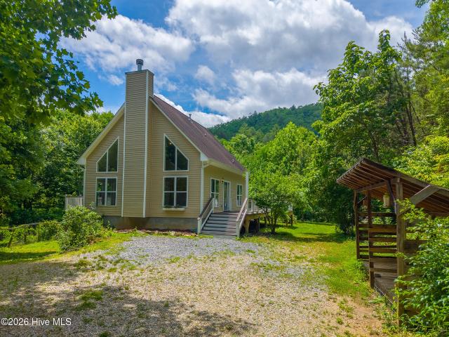1044 Shell Stand Road