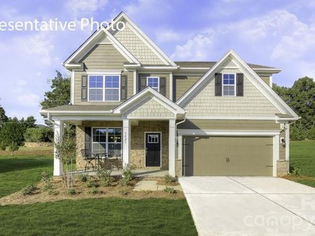 1044 Tundra Swan Dr, Indian Trail, NC 28079