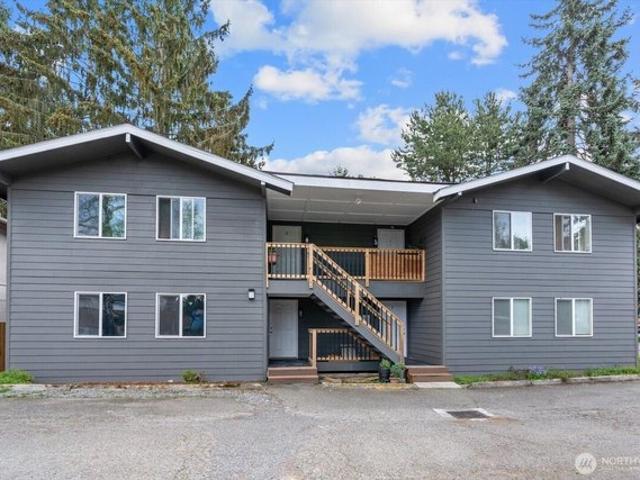 1044 th Ave SW, Seattle, WA 98146