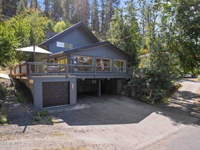 1044 W Kidd Island Rd, Coeur d'Alene, ID 83814