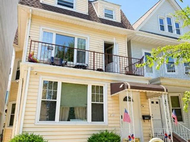 1044 41st St, Brooklyn, NY 11219
