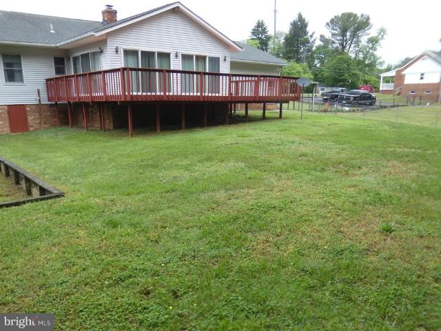 10451 Edgehill Lane