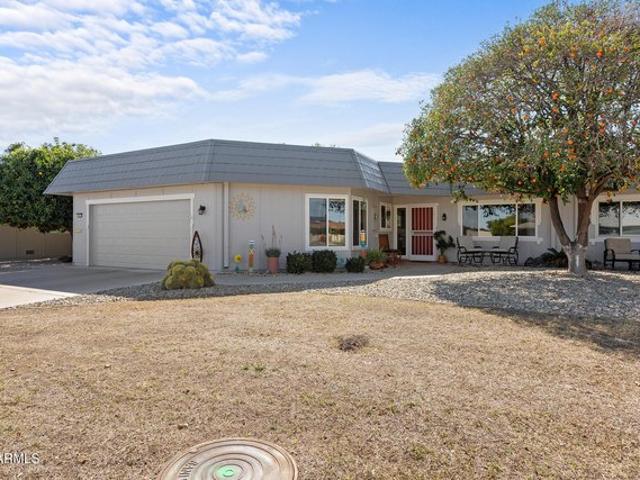 10457 W Campana Dr, Sun City, AZ 85351