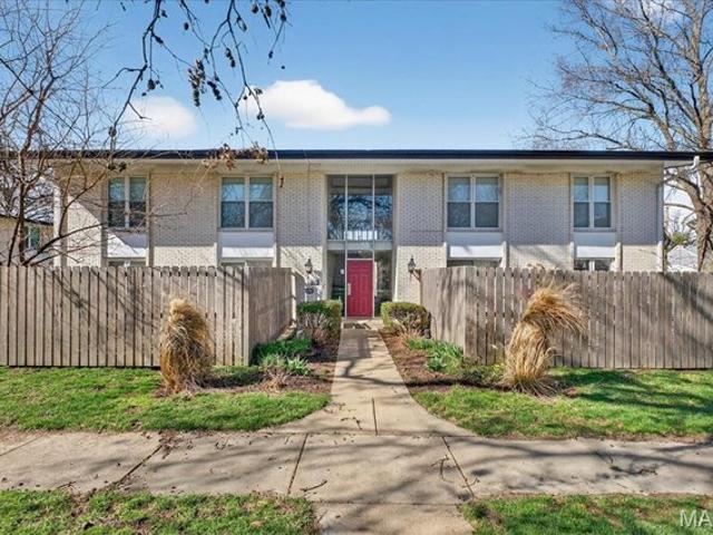 10457 Briarbend Dr Apt 8, Saint Louis, MO 63146