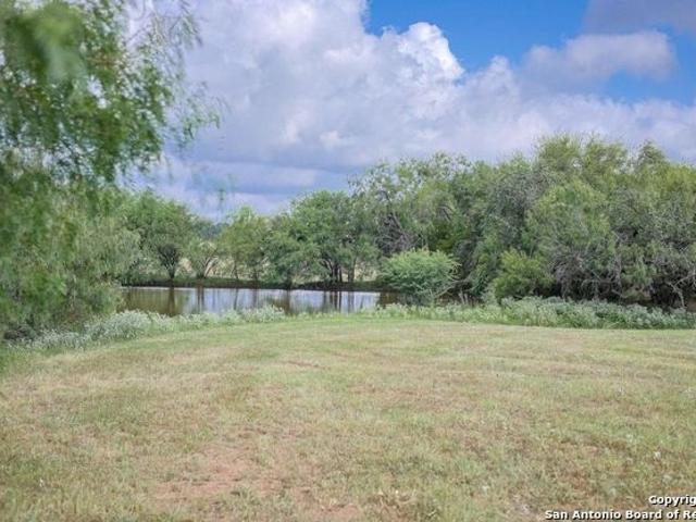 10454 S Foster Rd, San Antonio, US, TX