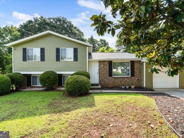 10455 Worthington Hills Mnr, Roswell, GA 30076
