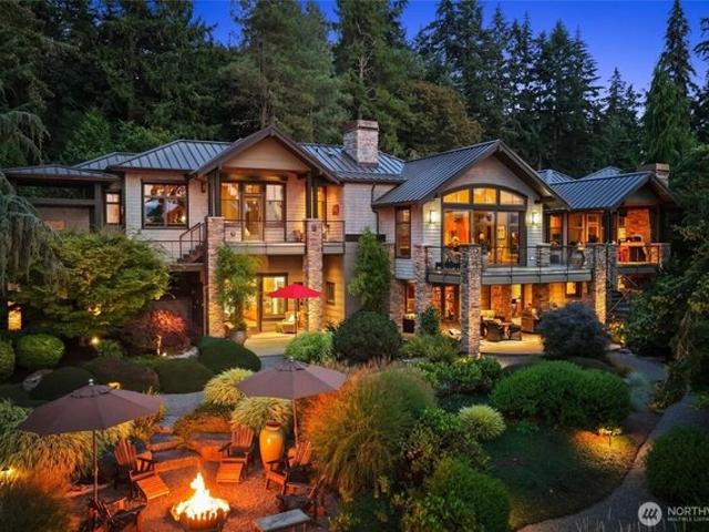 10458 Seabeck Hwy NW, Seabeck, WA 98380