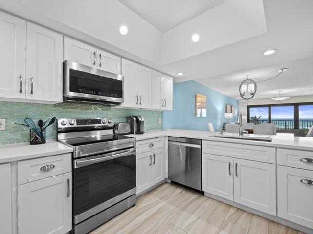 1045 Ocean Dr Apt 503, Juno Beach, FL 33408
