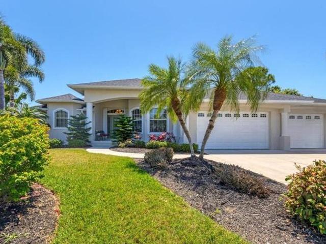 1045 Bay Harbor Dr, Englewood, FL 34224
