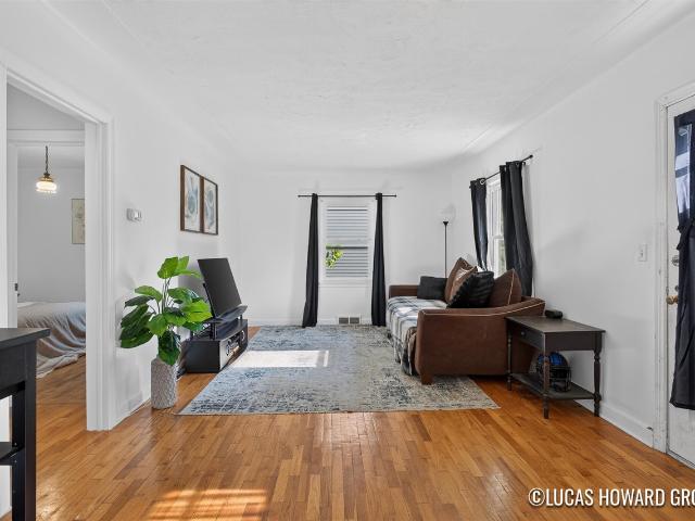 1045 Diamond Avenue