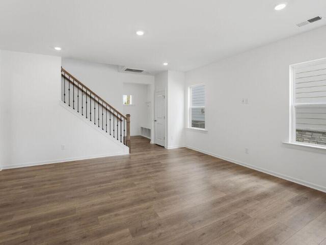 1045 Hardin Hill Lane