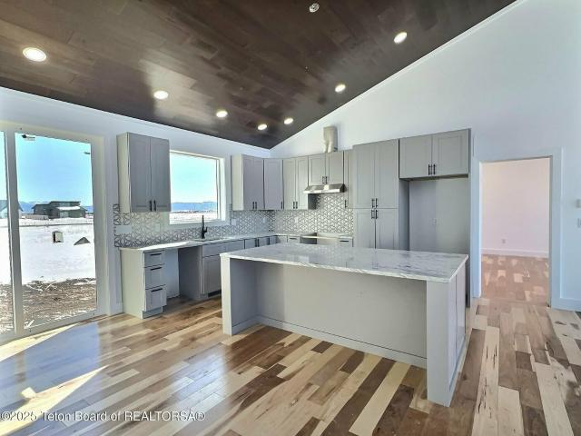 1045 iroquois avenue, driggs, us, id