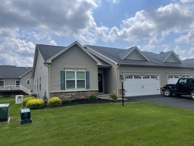 1045 Railway Xing, Webster, NY 14580