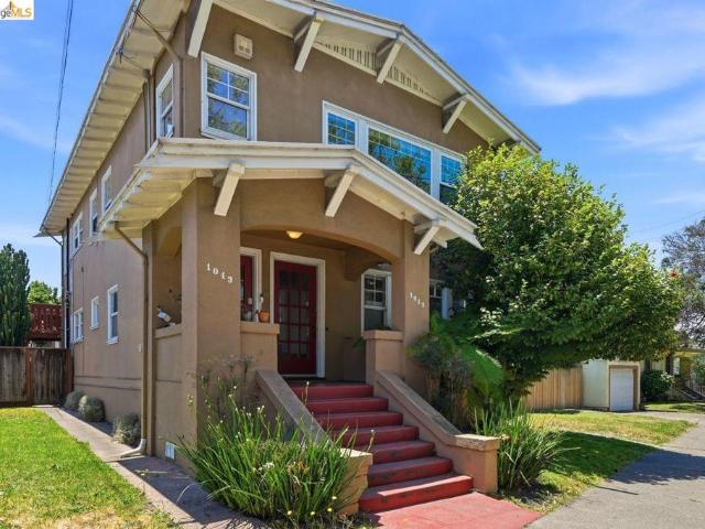 1045 Stanford Ave 2
