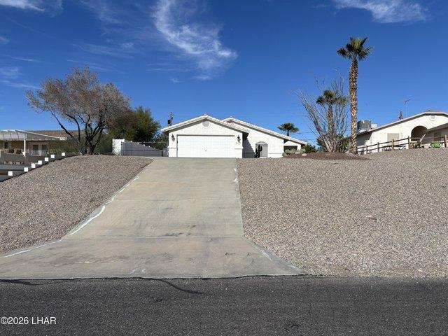 1045 Sunny Ridge Dr, Lake Havasu City, AZ 86406