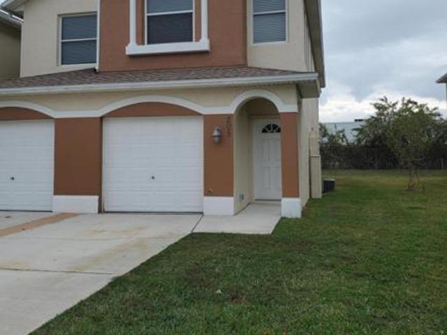 1045 Venetian Dr #205, Melbourne, FL 32904