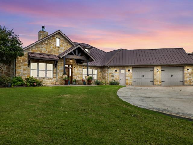 1045 Yaupon Crk Ests, Columbus, TX 78934 | MLS #92123 | Compass