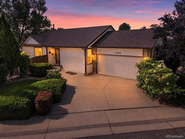 10462 W 84th Pl, Arvada, CO 80005
