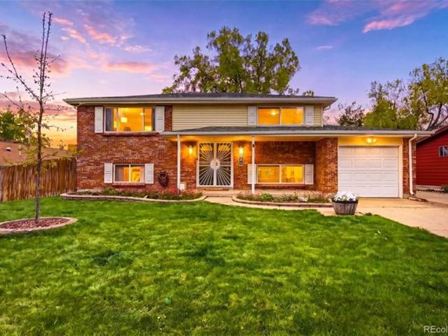 10462 W 9th Ave, Lakewood, CO 80215