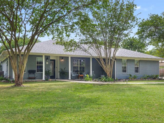 10462 Woodview Drive