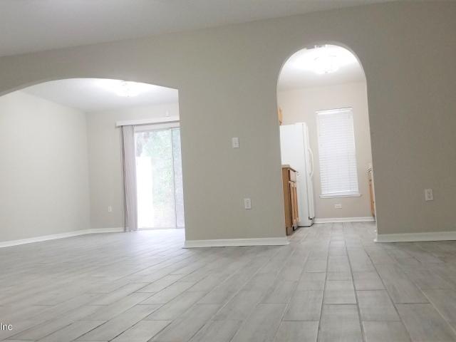10462 Autumn Trace Rd, Jacksonville, FL 32257 | MLS #2133 | Compass