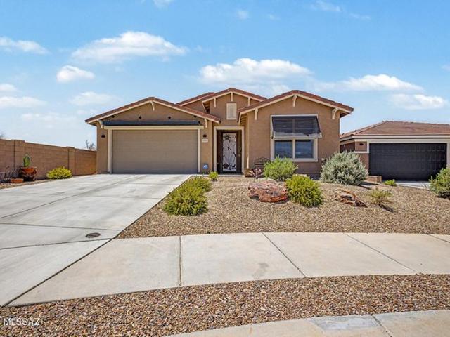 10462 E Silver Fox Dr, Tucson, AZ 85748
