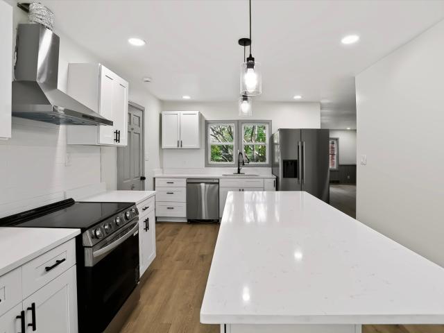 10465 Woodlawn Drive