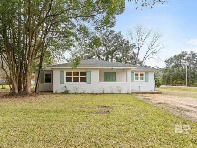 10465 COUNTY ROAD 83, ELBERTA, AL 36530 Single Family Residenc.