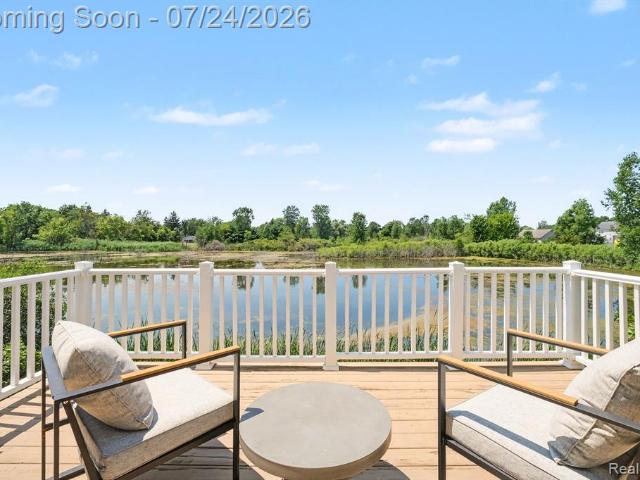 10466 Pine Valley Drive