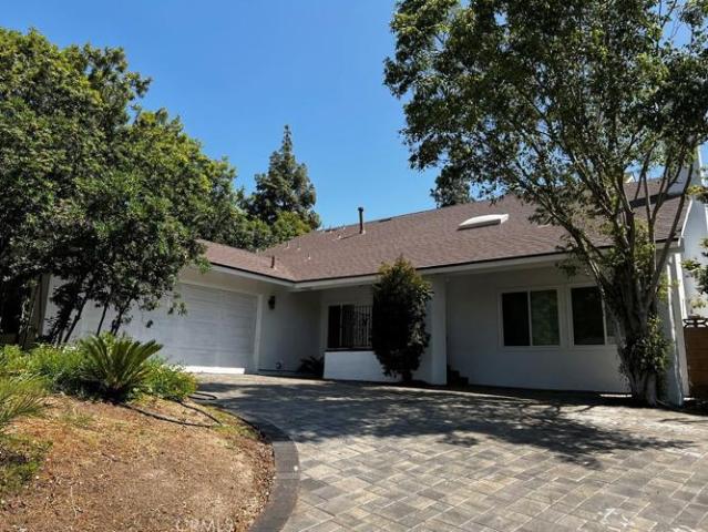 10468 Des Moines Ave, Porter Ranch, CA 91326