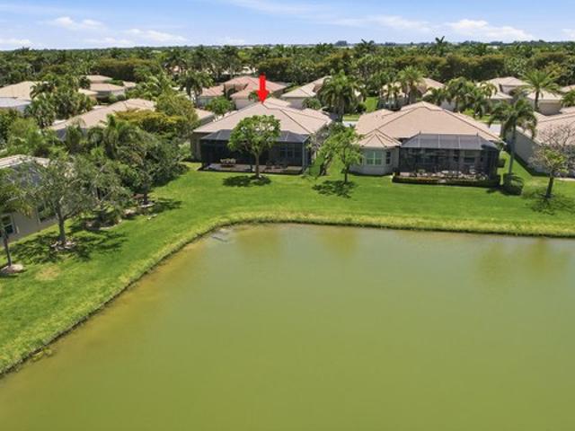 10469 Whitewind Cir, Boynton Beach, FL 33473