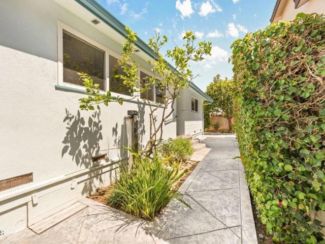 1046 Driftwood Lane