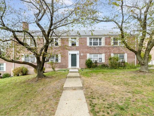 1046 E Main St Apt 4, Stamford, CT 06902