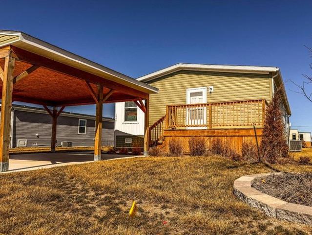 1046 E Park St Unit 1046, Gardner, KS 66030