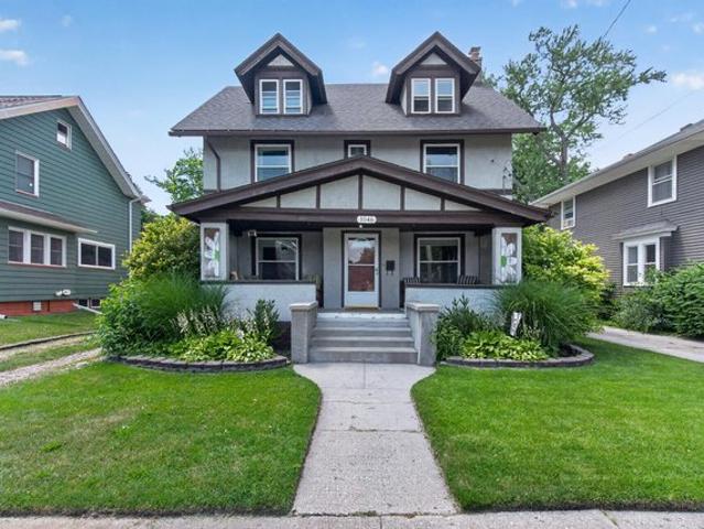 1046 Fourth St, Jackson, MI 49203