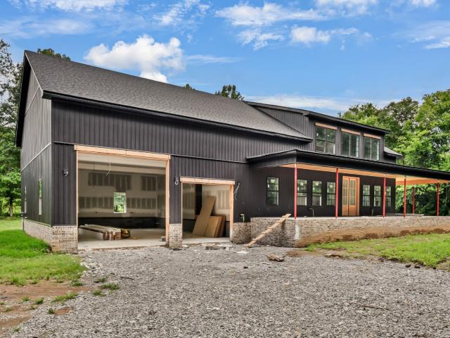 1046 Indian Creek Rd