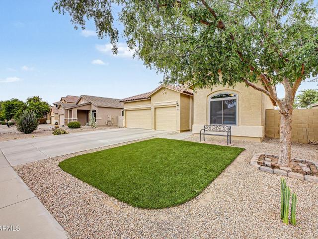 1046 w ayrshire trail