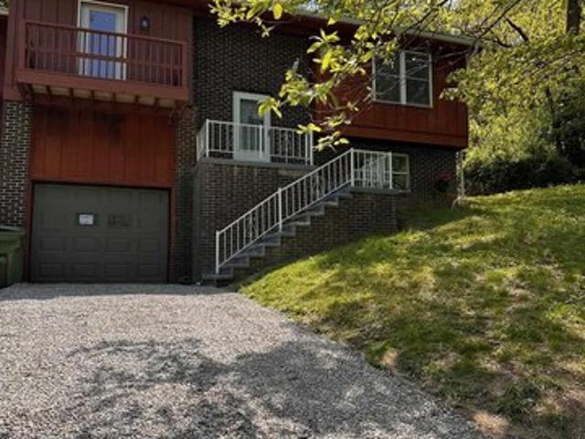 1046 White Ave, Morgantown, WV 26505