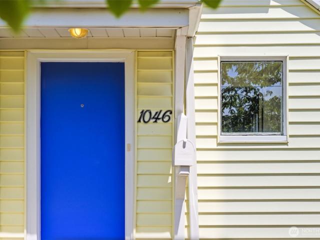 1046 5th Street