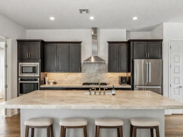 10471 W Quail Avenue, Peoria, US, AZ