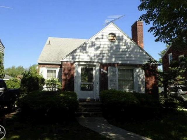 10471 Nottingham Rd, Detroit, MI 48224