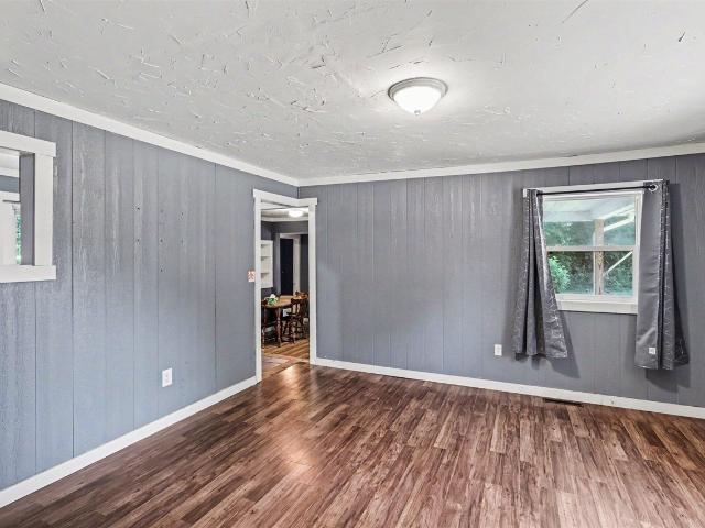 10472 Ravine Road